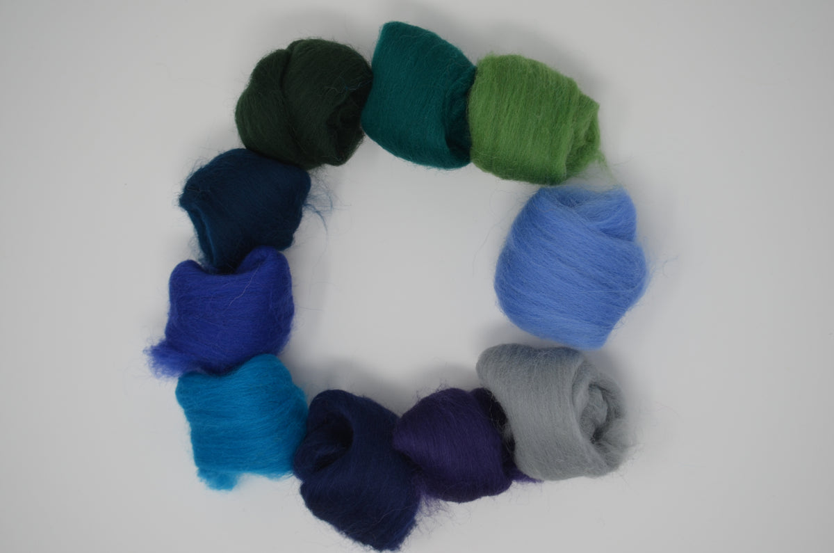 Needle Felting Kit in a gift box – WoollyCrafts